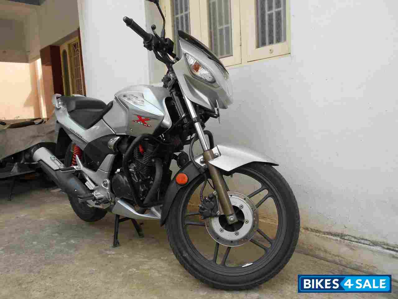 Hero Cbz Xtreme Silver