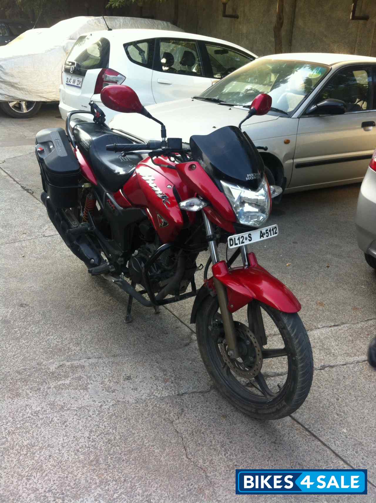 Used 2011 model Hero Hunk for sale in New Delhi. ID 117671. Maroon colour - Bikes4Sale