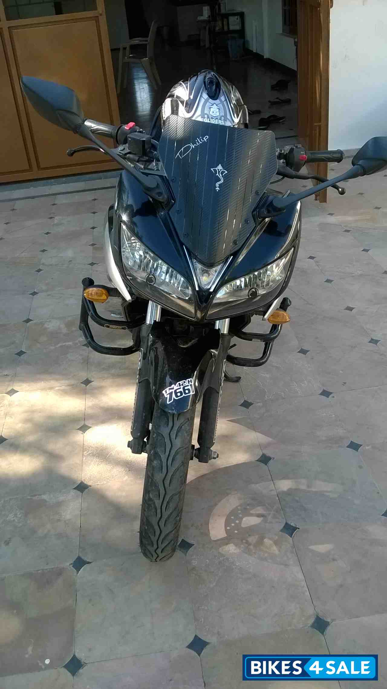 Yamaha Fazer Black And Silver