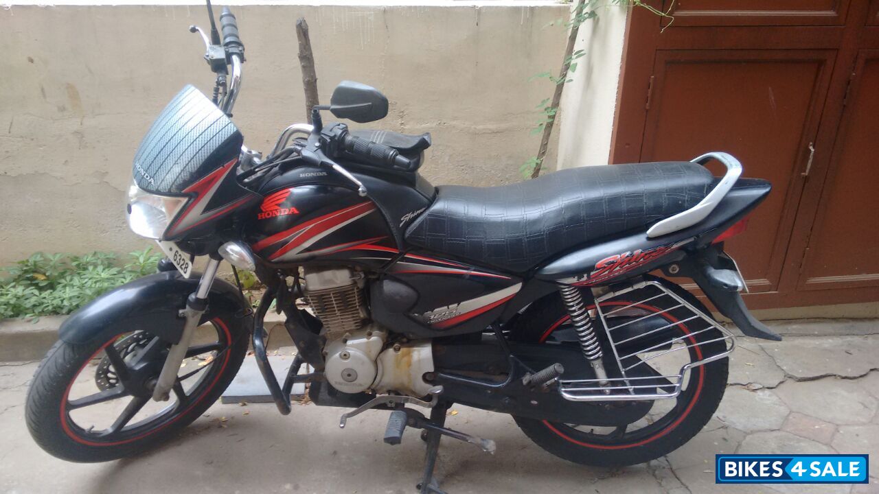 Used 2009 model Honda Shine for sale in Chennai. ID 127447. Red colour ...