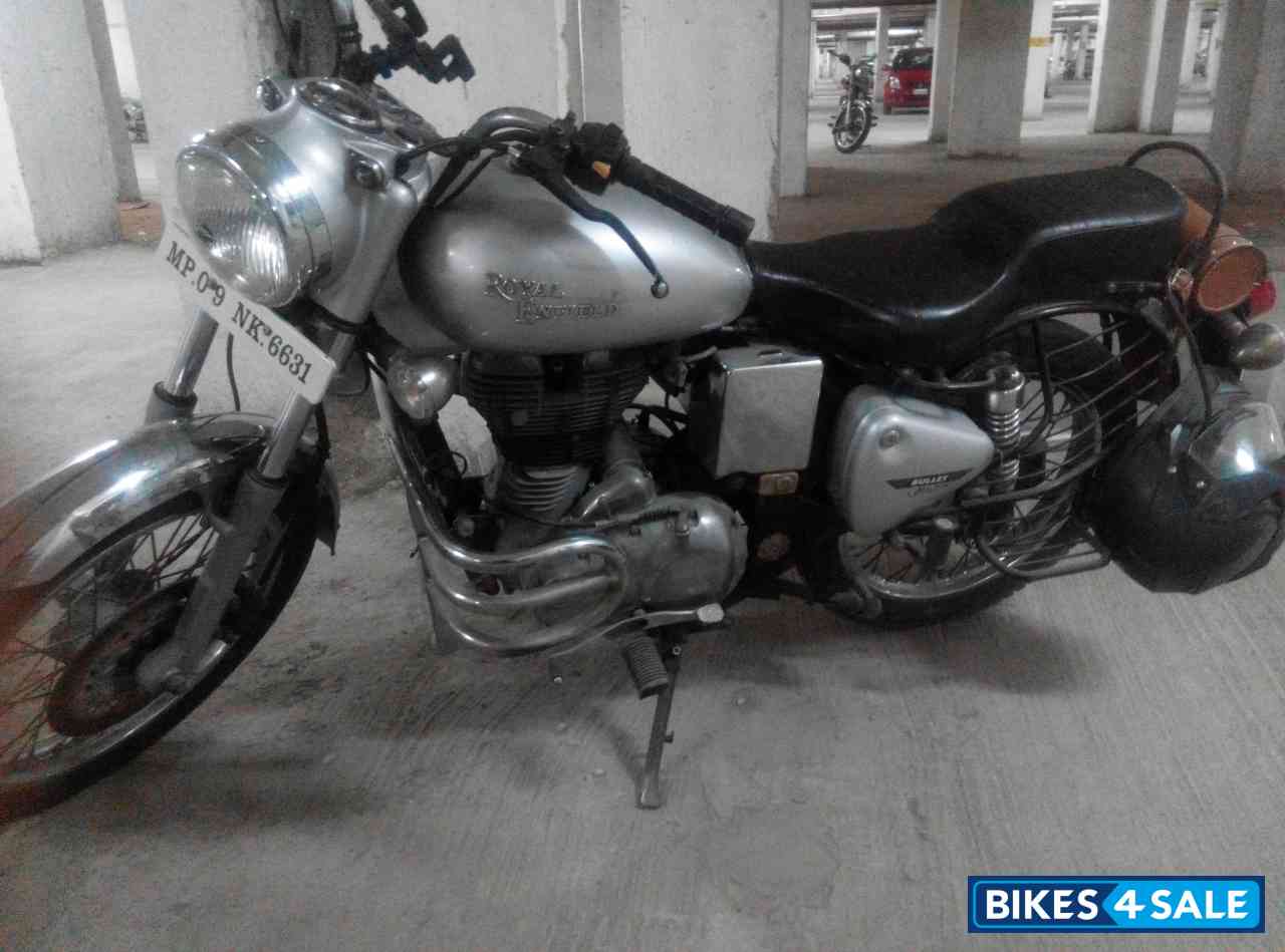 Used 2011 model Royal Enfield Bullet Electra 5S for sale in Indore. ID ...