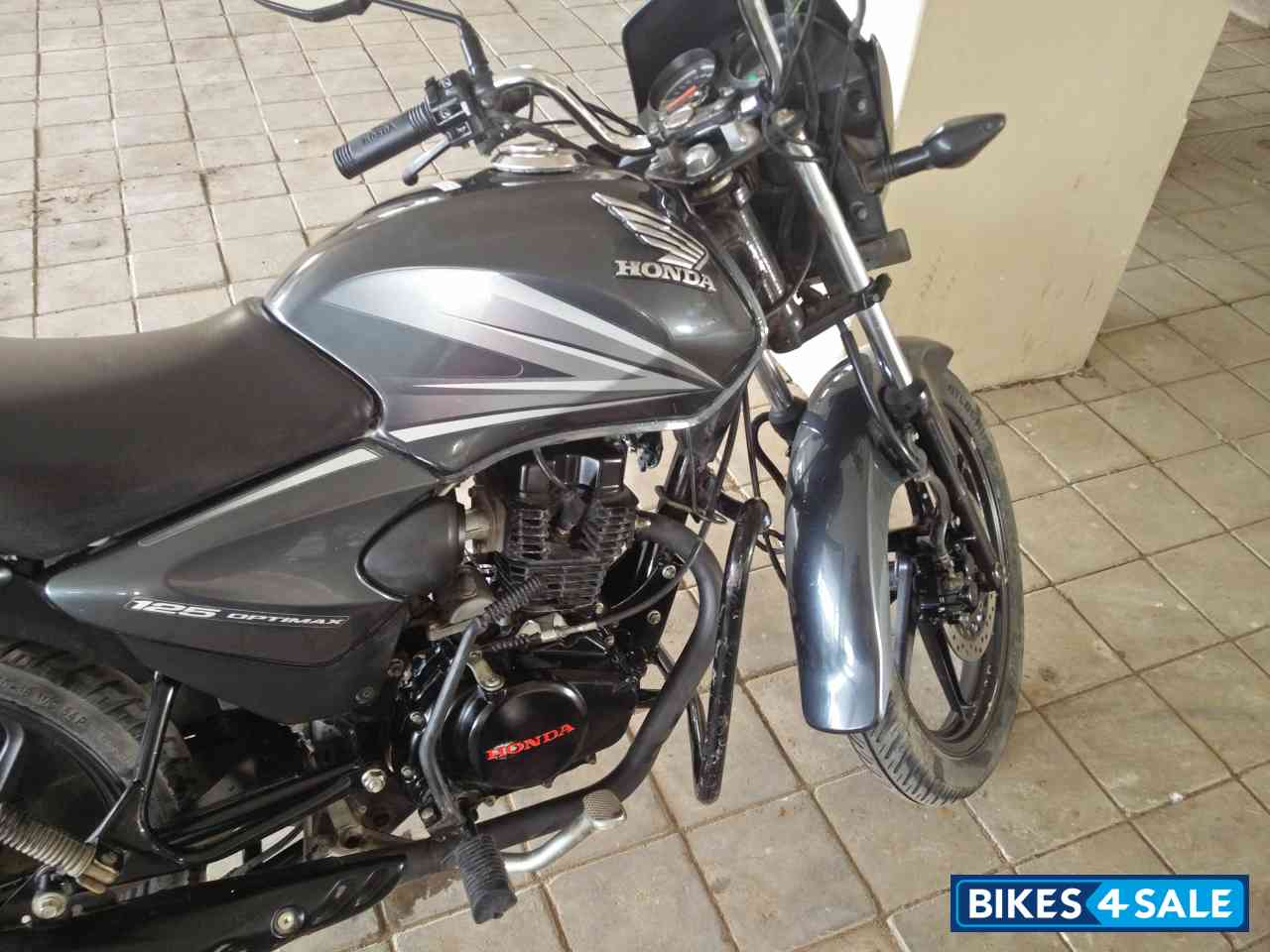 Used 2012 model Honda CB Shine for sale in Ahmedabad. ID 132483 ...