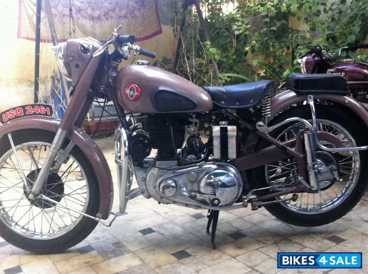 Used 1955 model Vintage Bike BSA Plunger for sale in Vadodara. ID ...