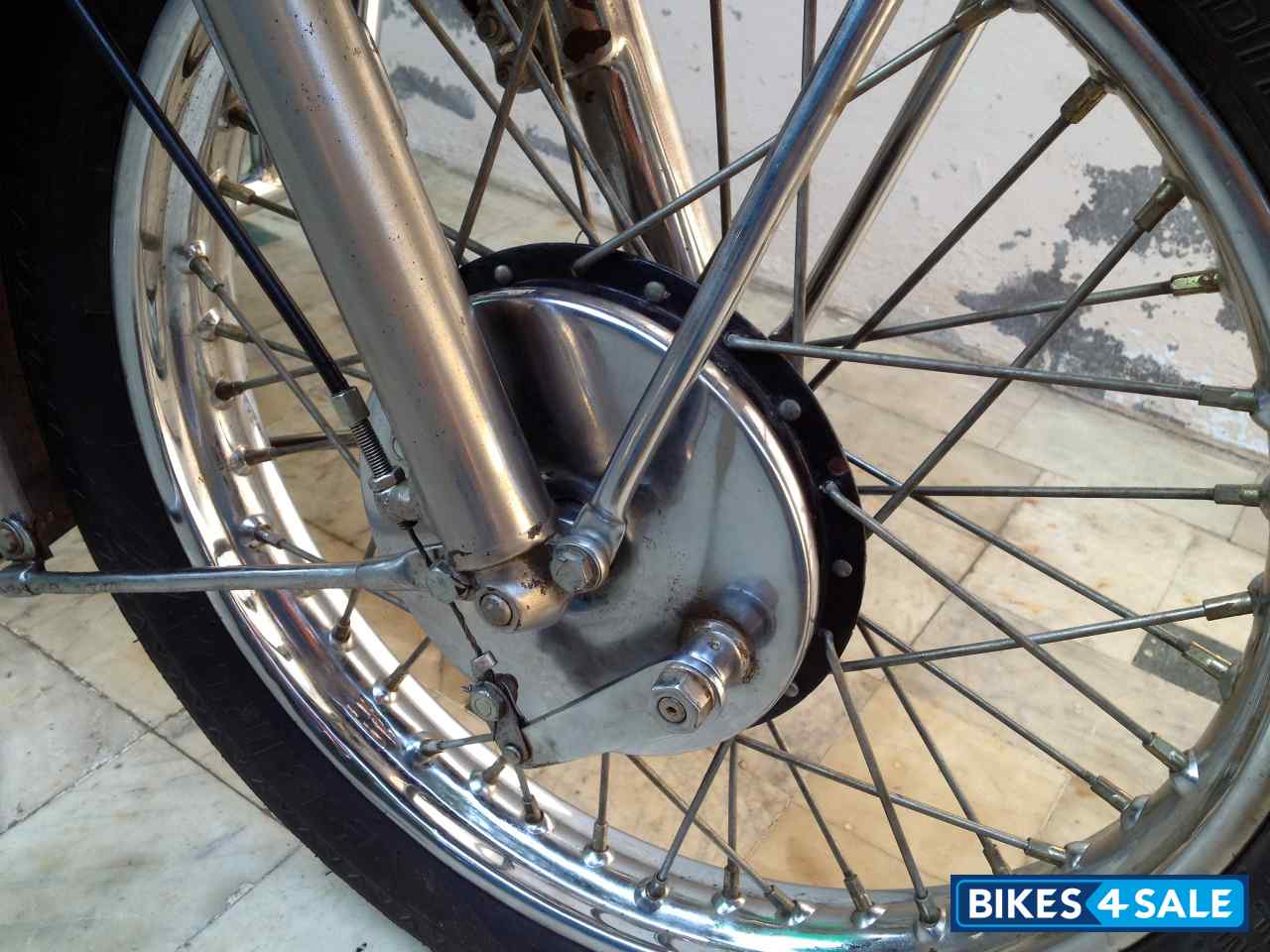 Used 1955 model Vintage Bike BSA Plunger for sale in Vadodara. ID ...