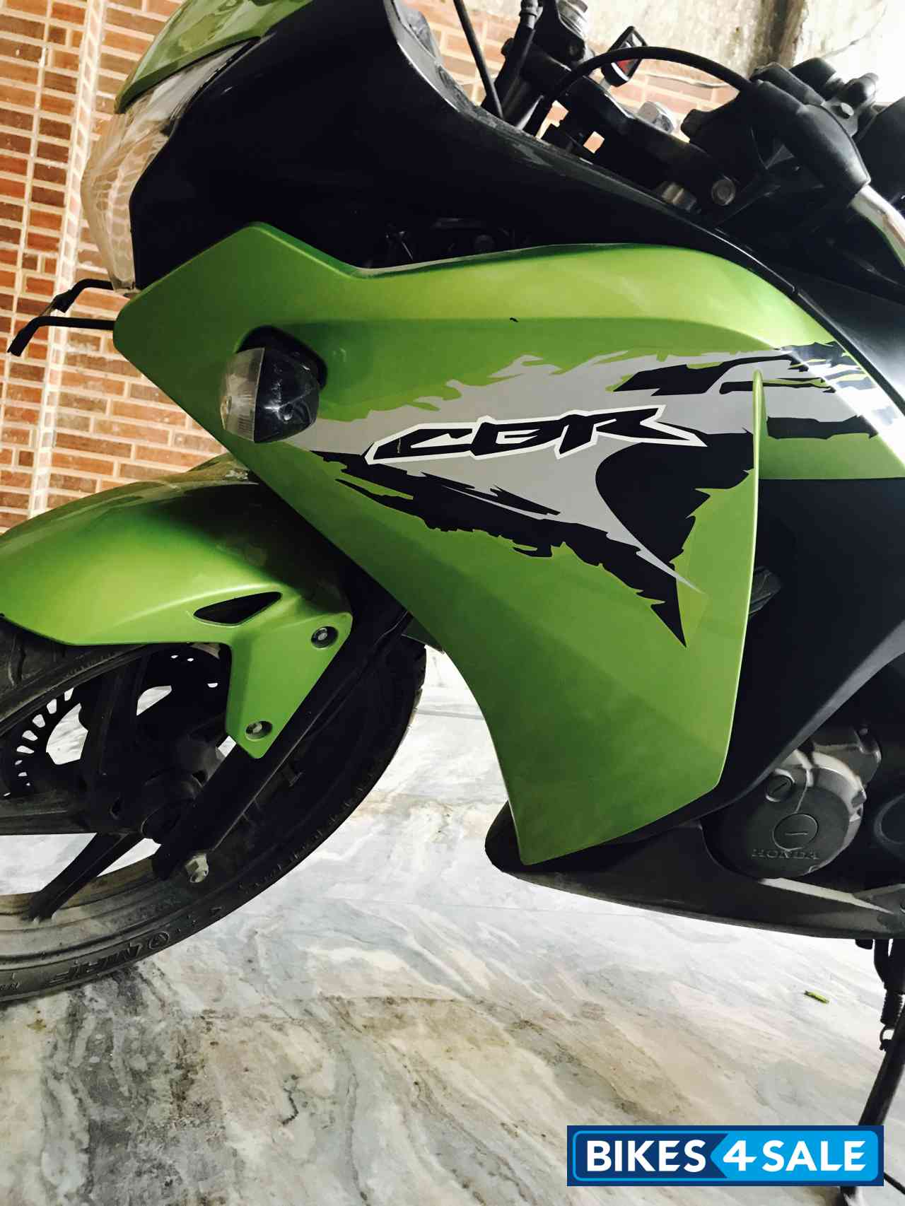 Honda Cbr 150 Black And Green