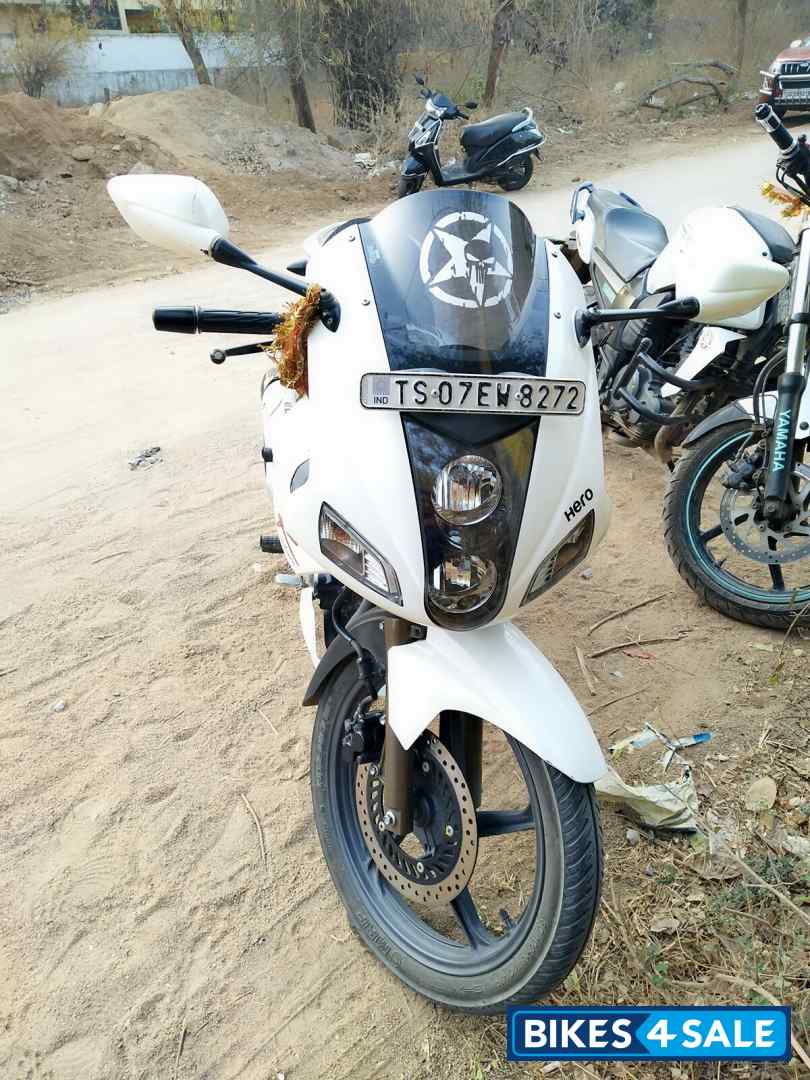 Karizma R White Front