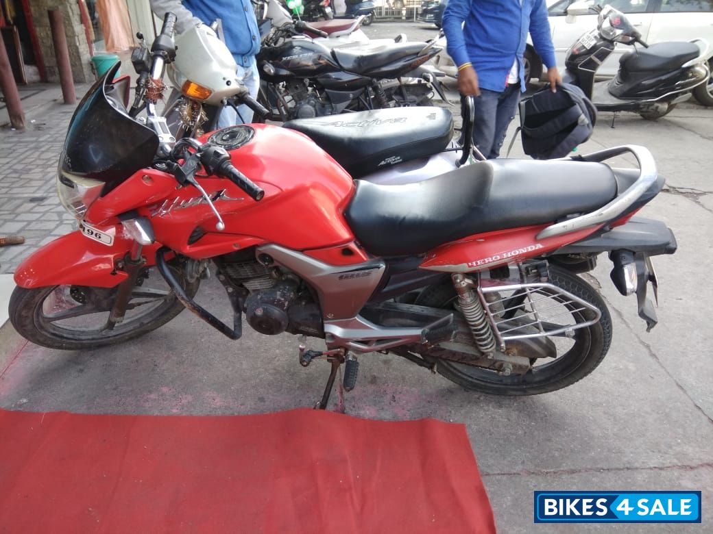 Used 2008 model Hero Hunk for sale in Dehradun. ID 196215. Red colour - Bikes4Sale