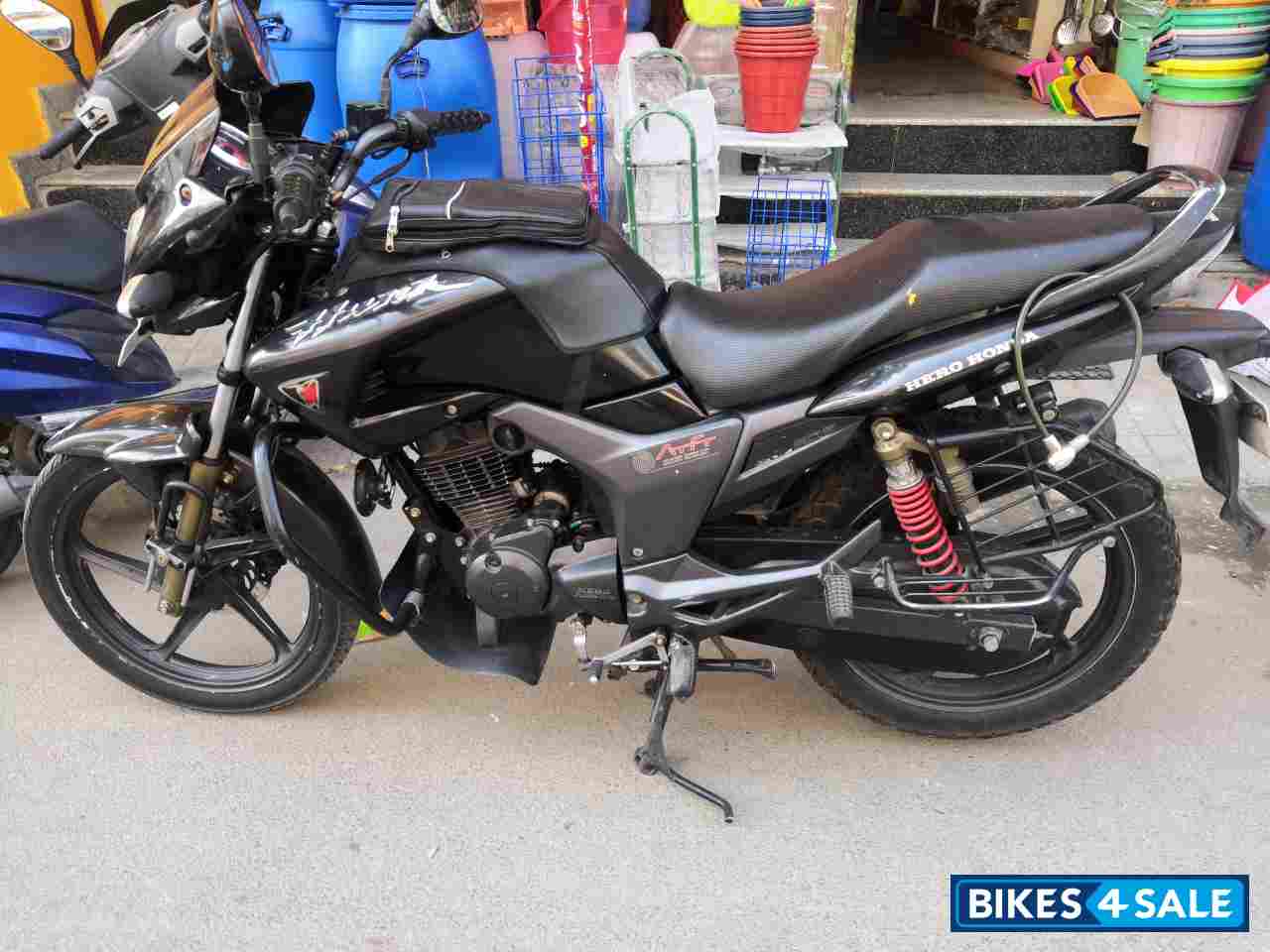 Used 2012 model Hero Hunk for sale in Bangalore. ID 198320. Black colour - Bikes4Sale