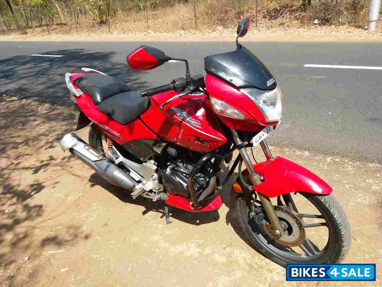 Used 2011 model Hero CBZ Xtreme for sale in Gandhinagar. ID 206992 - Bikes4Sale