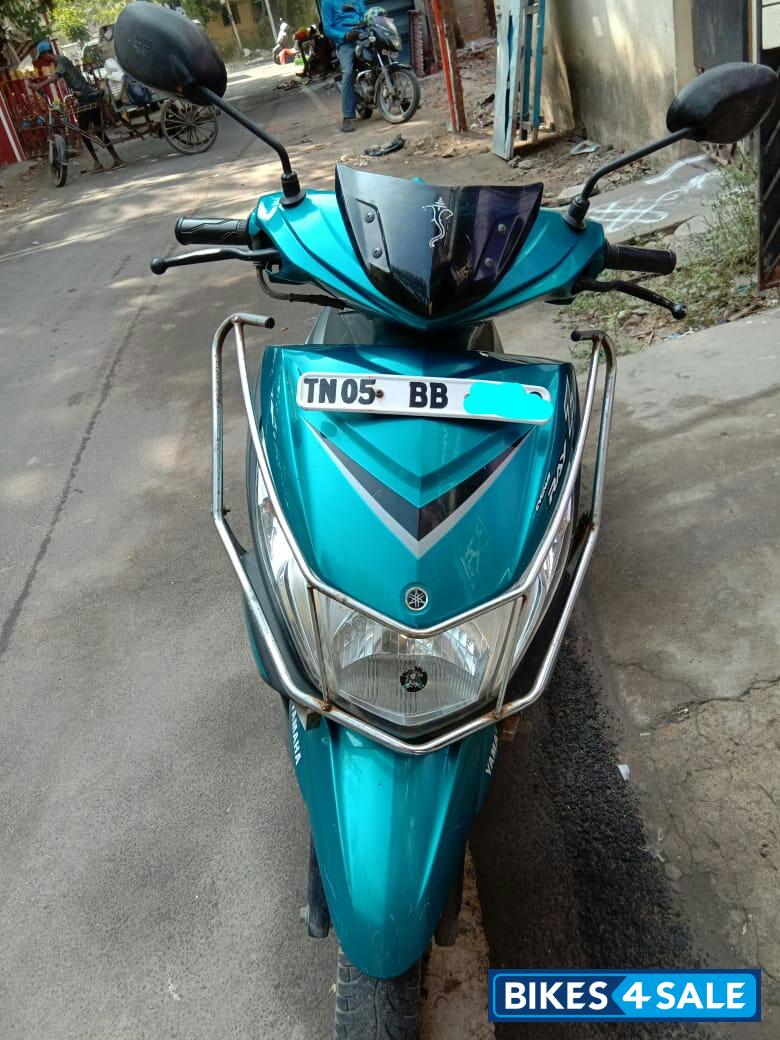 Yamaha Ray Z Colour Variants