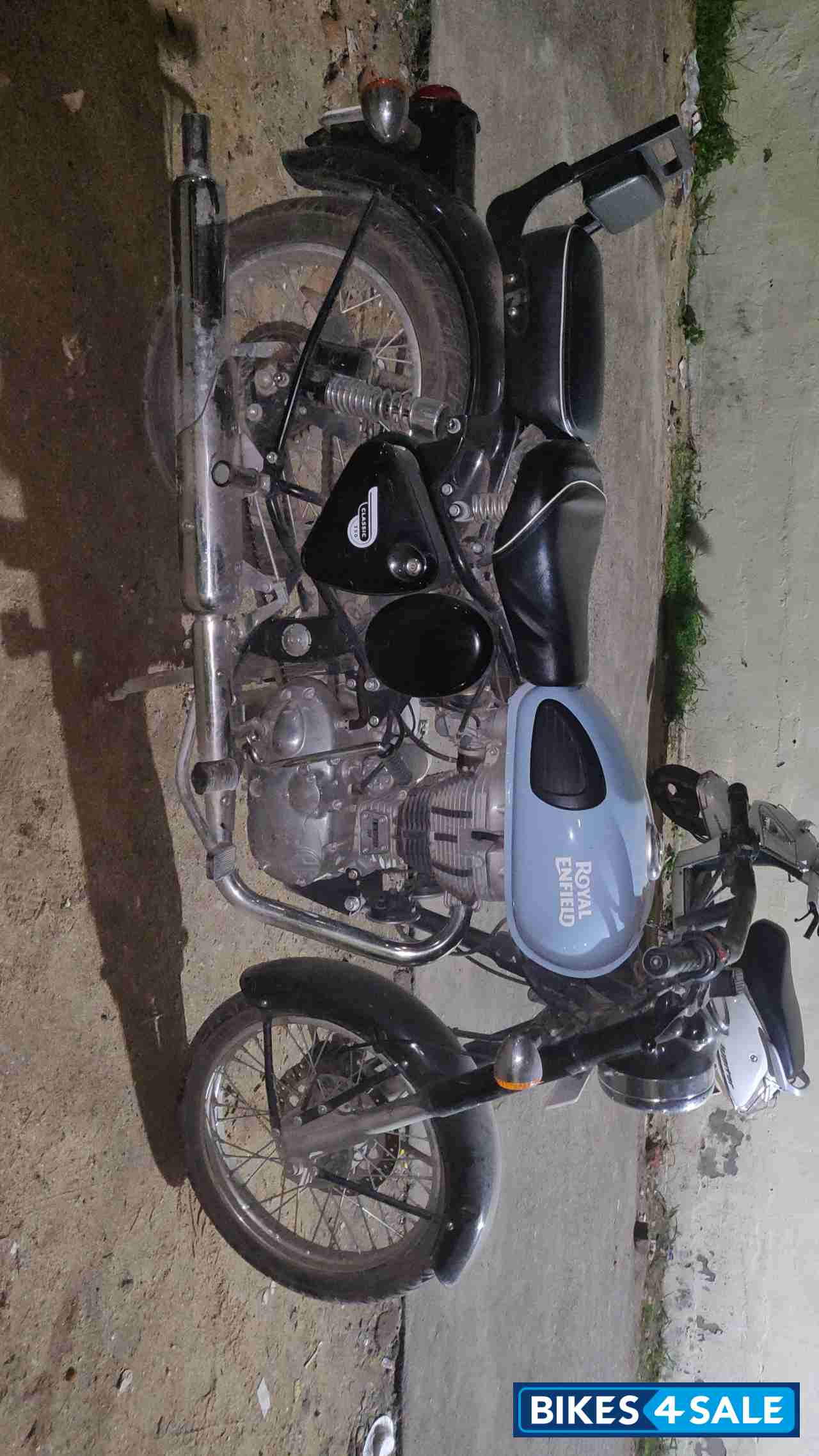 Used 2017 model Royal Enfield Classic 350 Redditch Blue for sale in ...