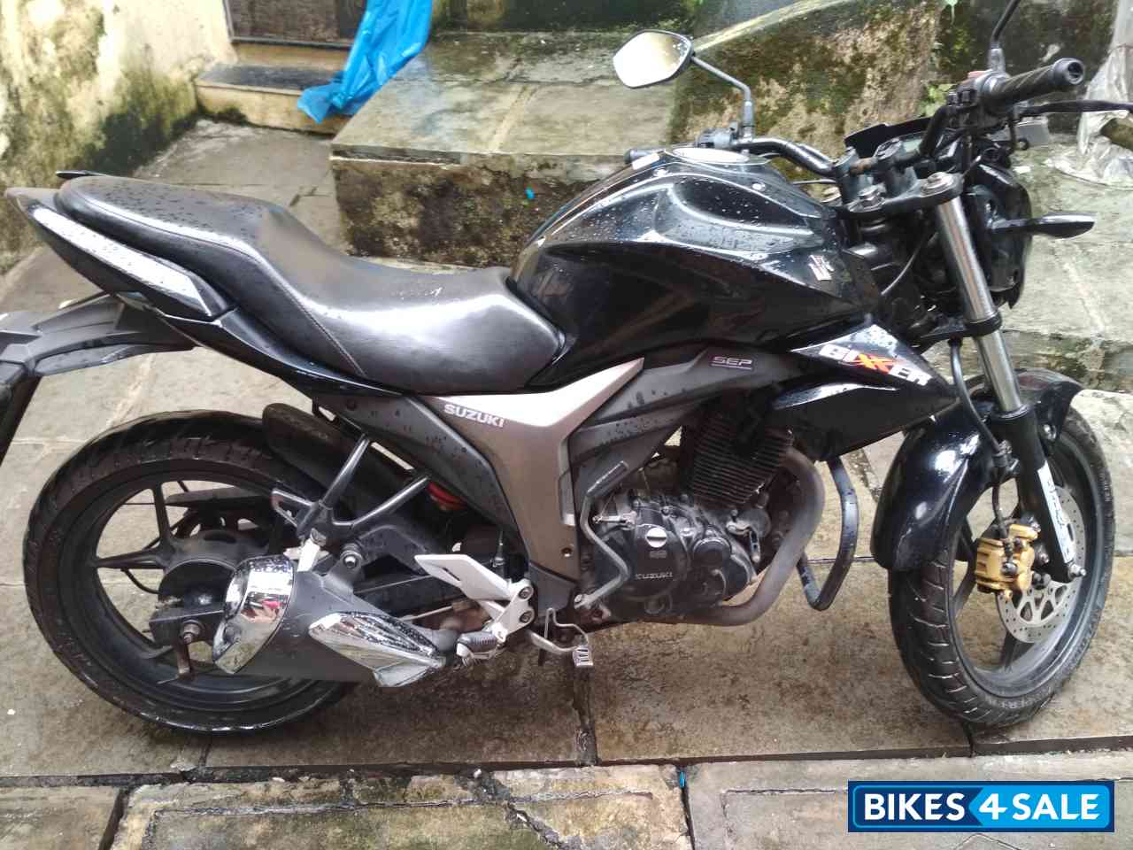 Used 2016 model Suzuki Gixxer 150 for sale in Mumbai. ID 234696. Black ...