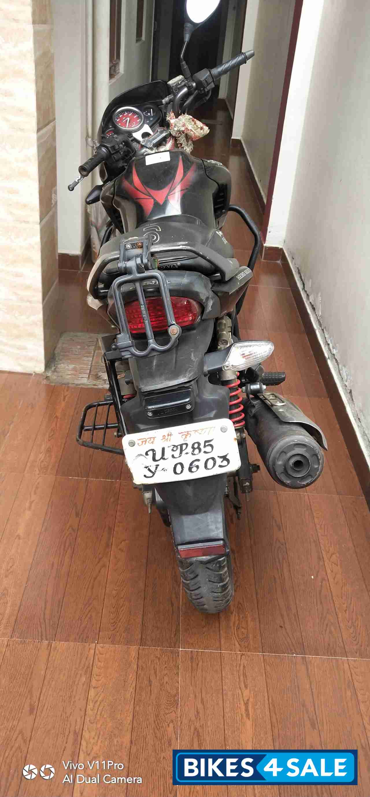 Used 2009 model Hero Hunk for sale in Mathura. ID 238756. Black colour - Bikes4Sale