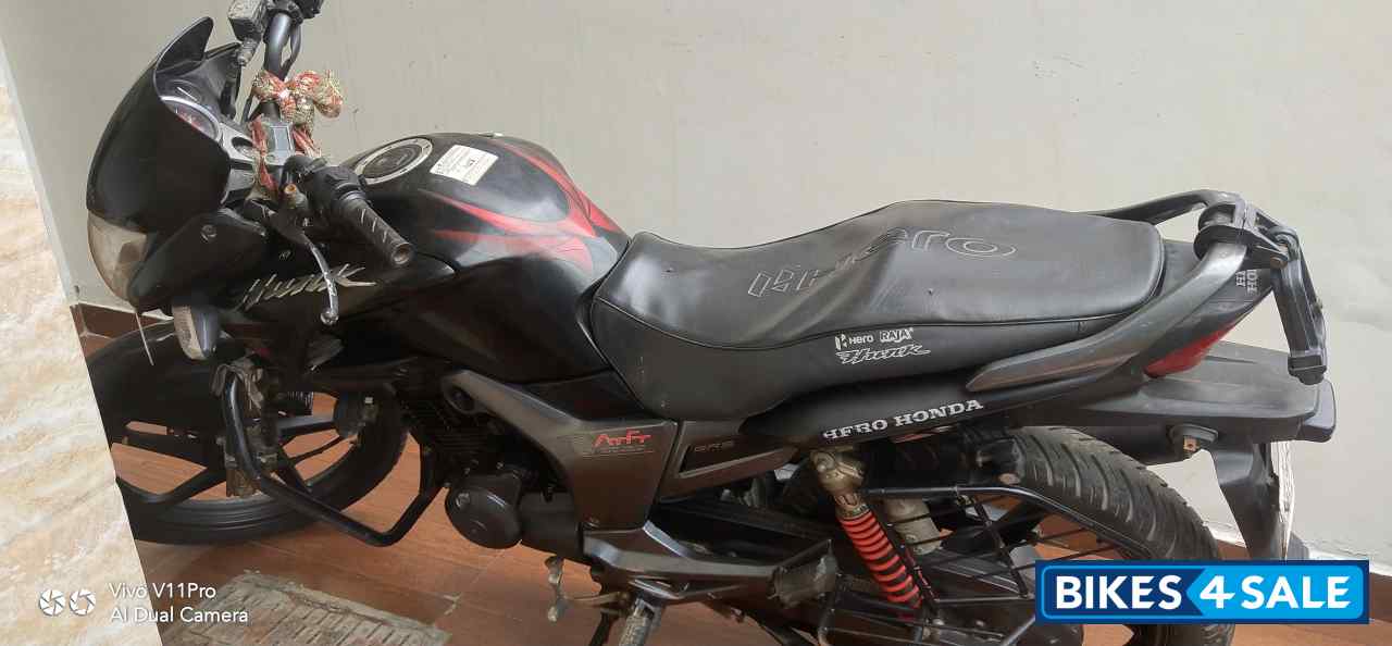 Used 2009 model Hero Hunk for sale in Mathura. ID 238756. Black colour - Bikes4Sale