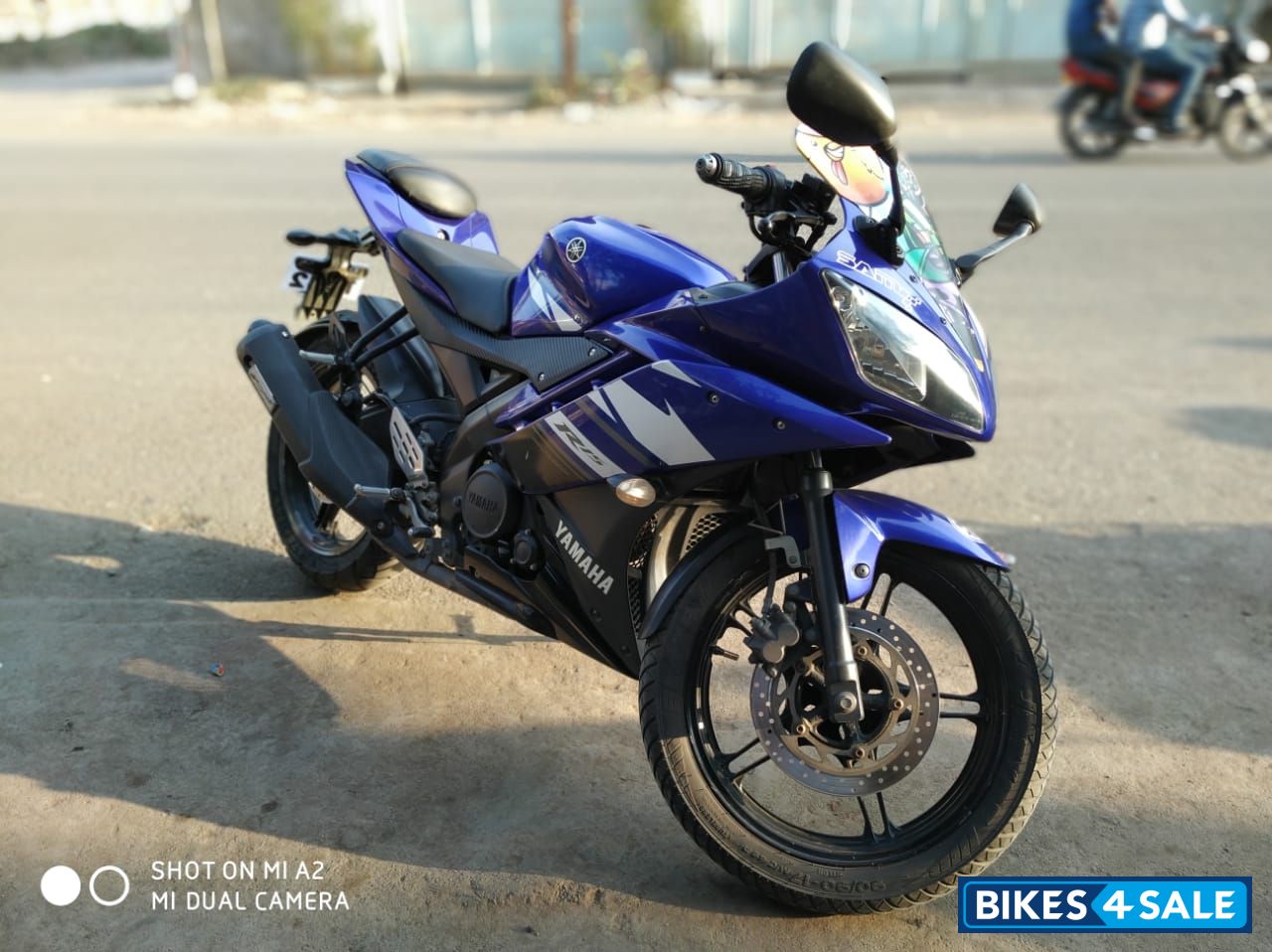 Used 2012 model Yamaha YZF R15 V2 for sale in Palghar. ID 242850. Blue ...