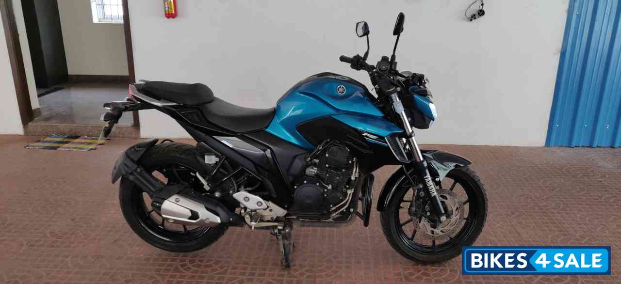 Used 2018 model Yamaha FZ25 for sale in Chennai. ID 245879. Blue colour ...