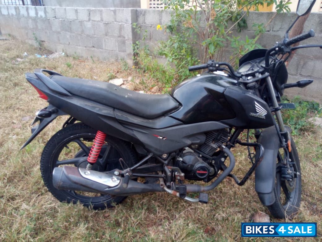 Used 2017 model Honda Livo 110 for sale in Chittoor. ID 262993 - Bikes4Sale