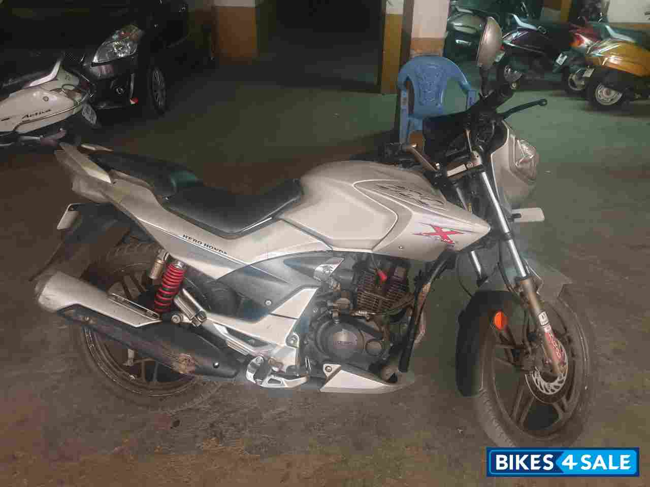 Used 2012 model Hero CBZ Xtreme for sale in Hyderabad. ID 266840. Silver colour - Bikes4Sale