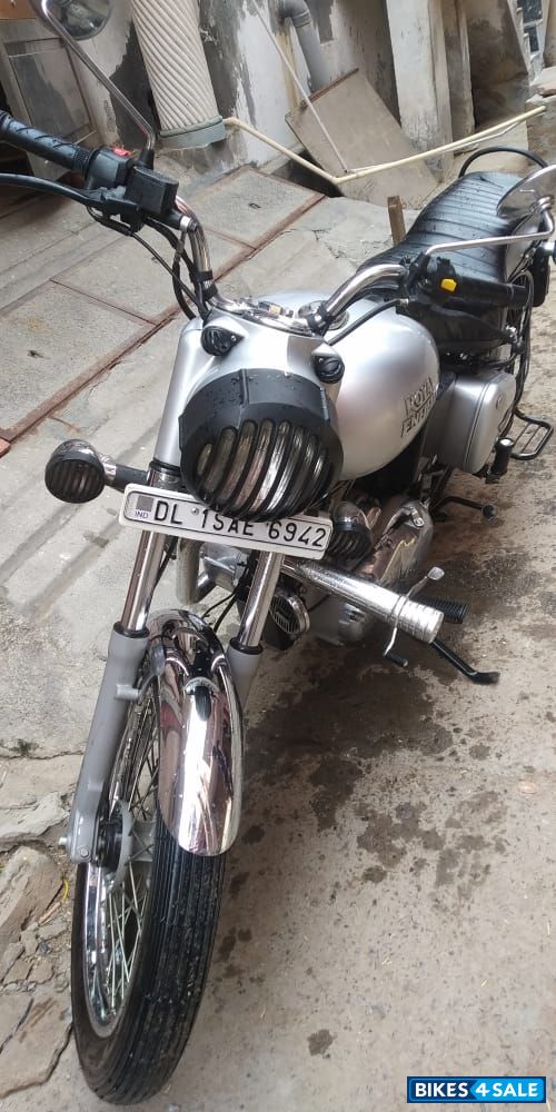 Used 2019 model Royal Enfield Bullet Electra for sale in New Delhi. ID ...