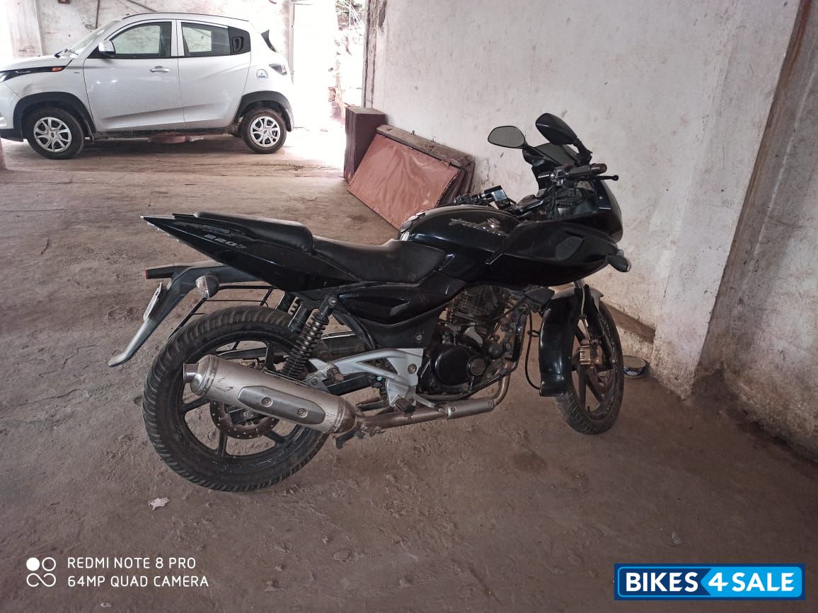 Used 2010 model Bajaj Pulsar 200 SS for sale in Telangana. ID 272135 ...