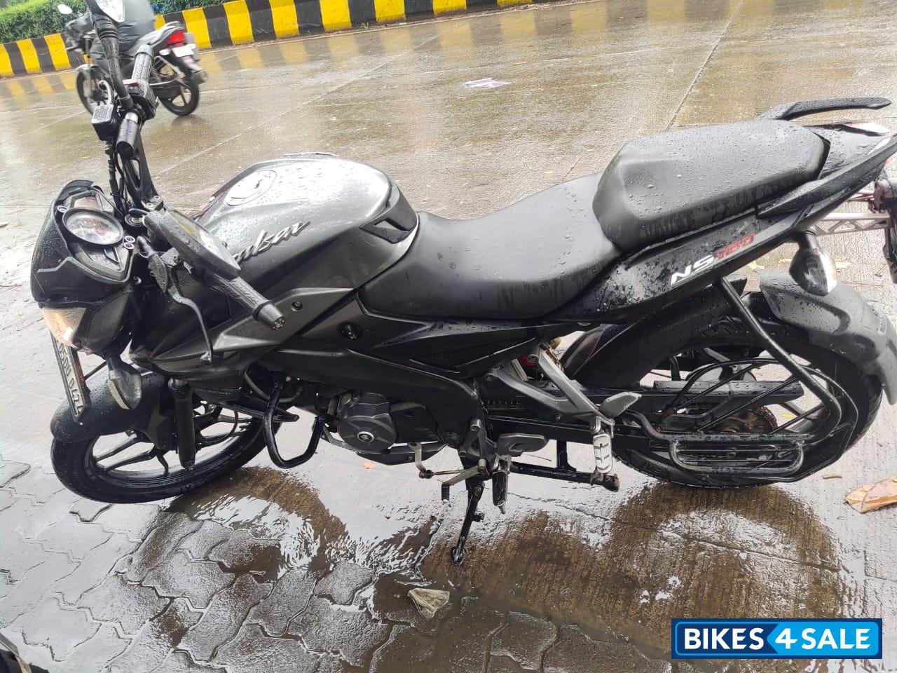 Used 2018 model Bajaj Pulsar NS 160 for sale in Thane. ID 275210 ...