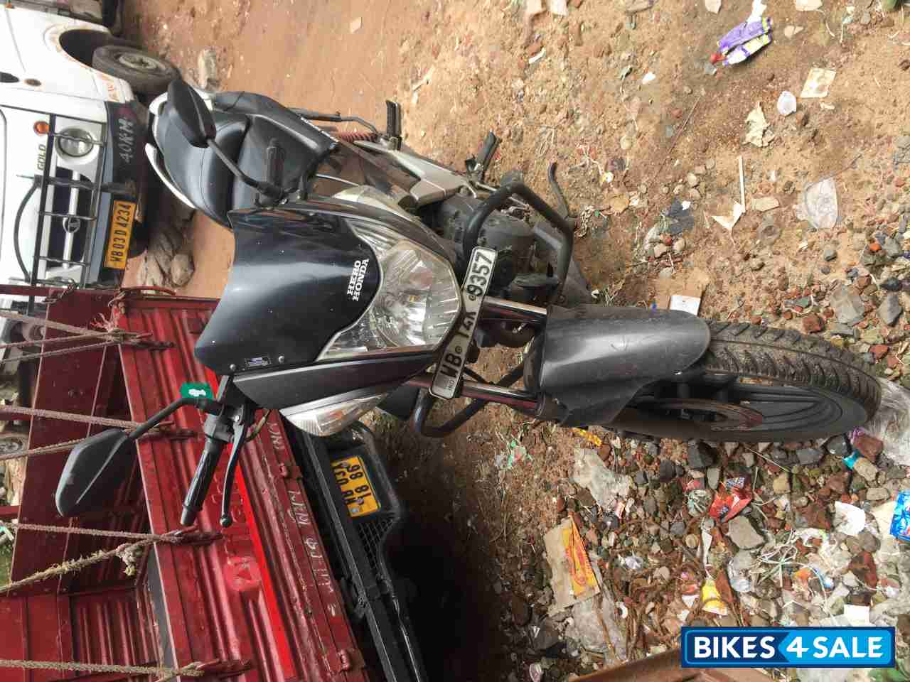 Used 2012 model Hero CBZ Xtreme for sale in Kolkata. ID 275952 - Bikes4Sale