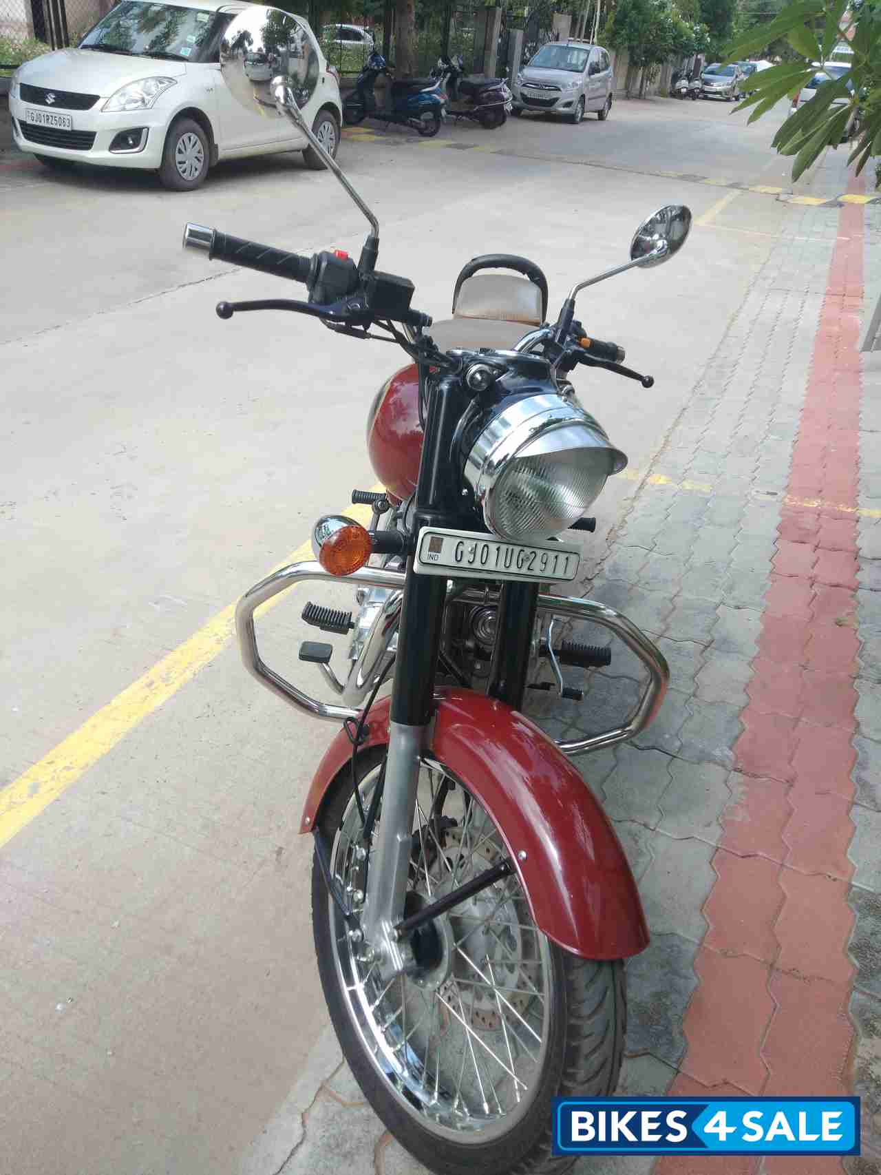 Used Royal Enfield Classic 350 Redditch Red for sale in Ahmedabad. ID ...