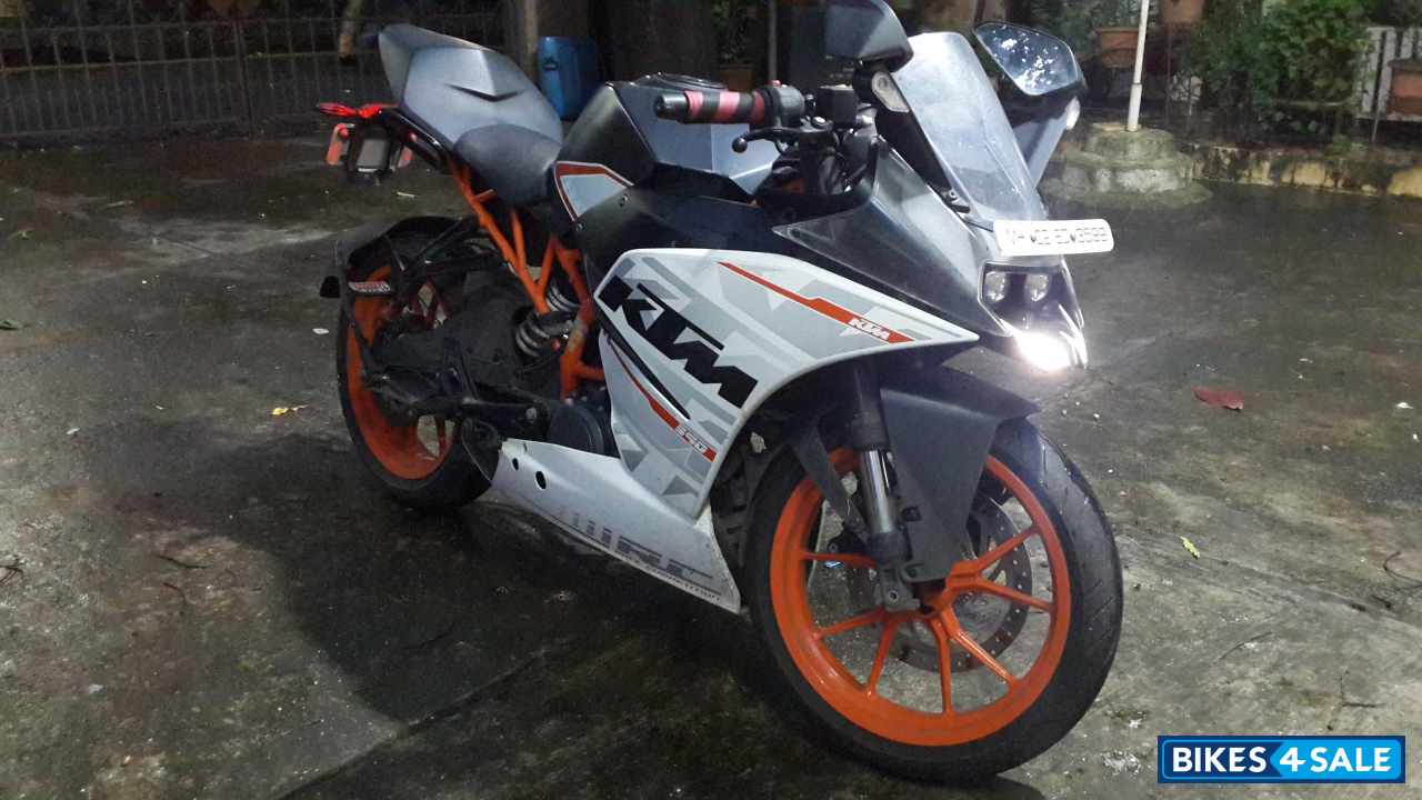 Used 2015 model KTM RC 390 for sale in Mumbai. ID 282801 - Bikes4Sale