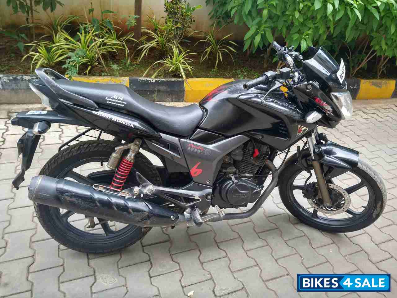 Used 2012 model Hero Hunk for sale in Bangalore. ID 289772 - Bikes4Sale