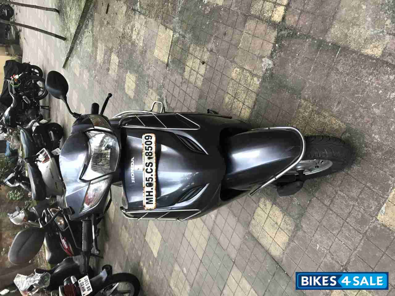 Used 2015 model Honda Activa 3G for sale in Mumbai. ID 293490. Grey ...