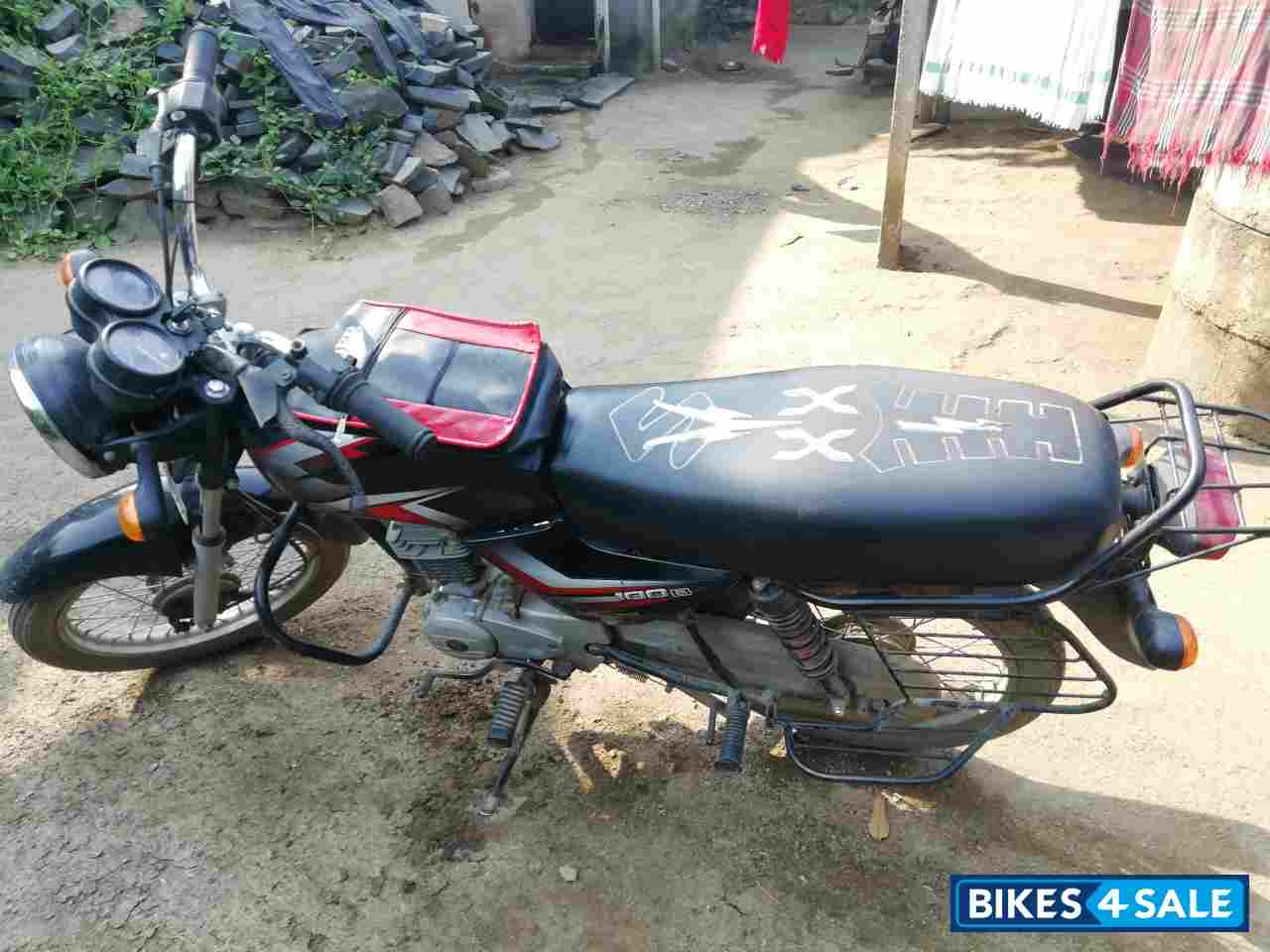 Used 2017 model Bajaj CT 100B for sale in Khammam. ID 293897 - Bikes4Sale