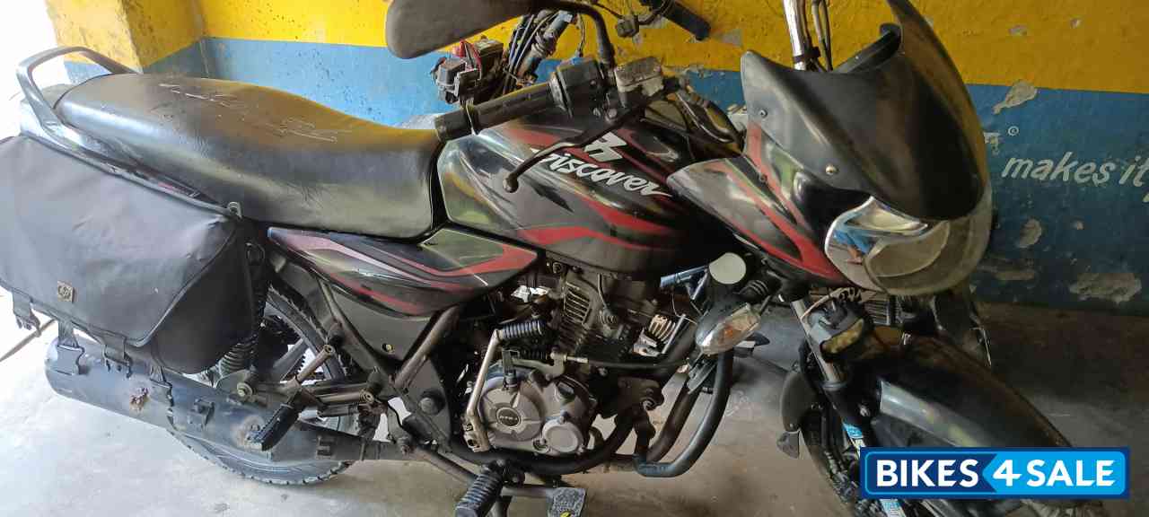 Used Bajaj Discover 150 S for sale in Lucknow. ID 294501 - Bikes4Sale