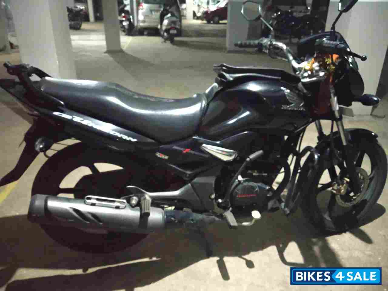 Black Honda CB Unicorn Picture 3. Bike ID 301955. Bike located in ...