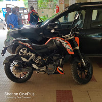 KTM Duke 200 price, specs, mileage, colours, photos and reviews ...