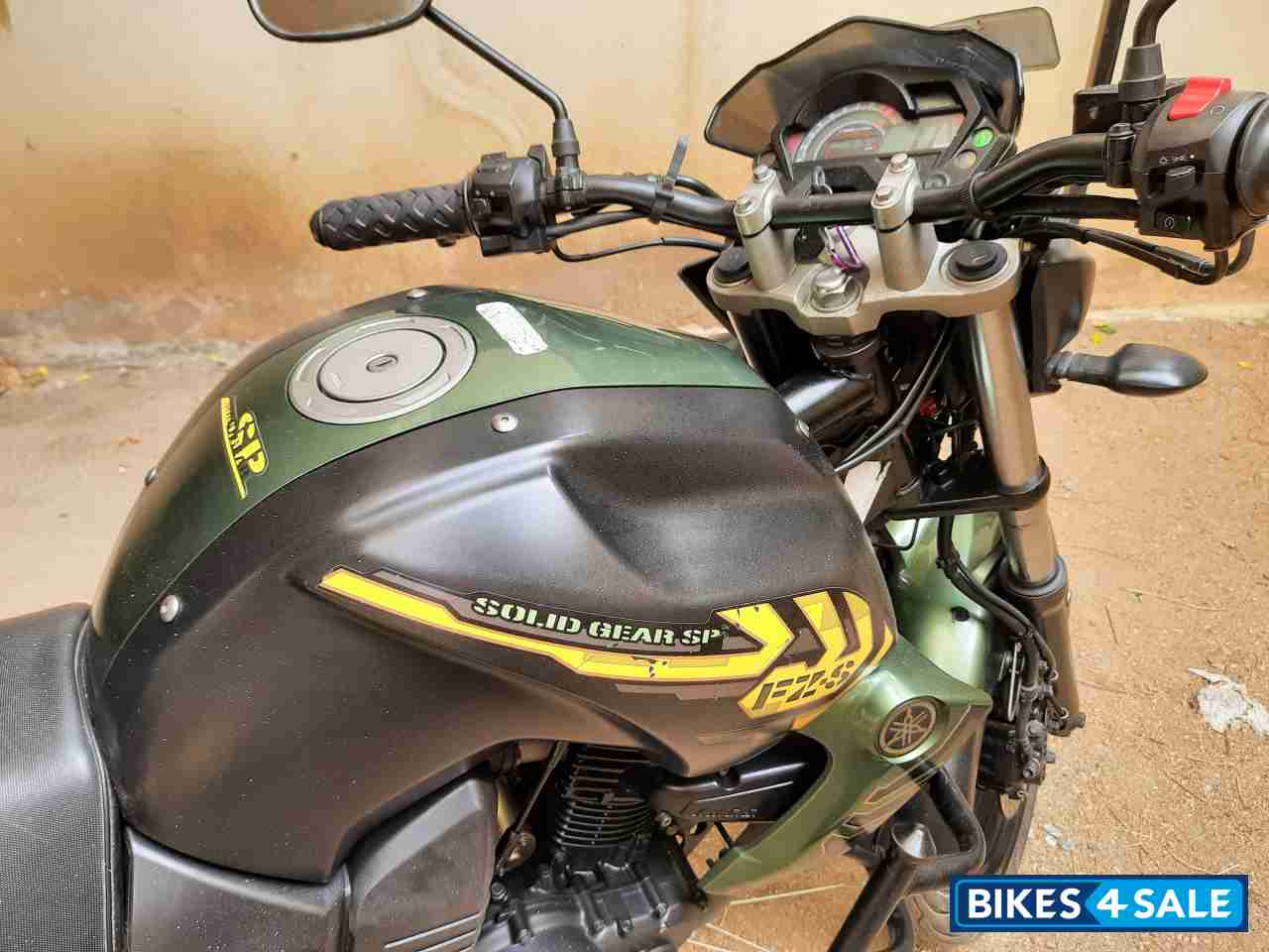 Military Green Yamaha FZ-S Picture 2. Bike ID 444203. Bike located in ...