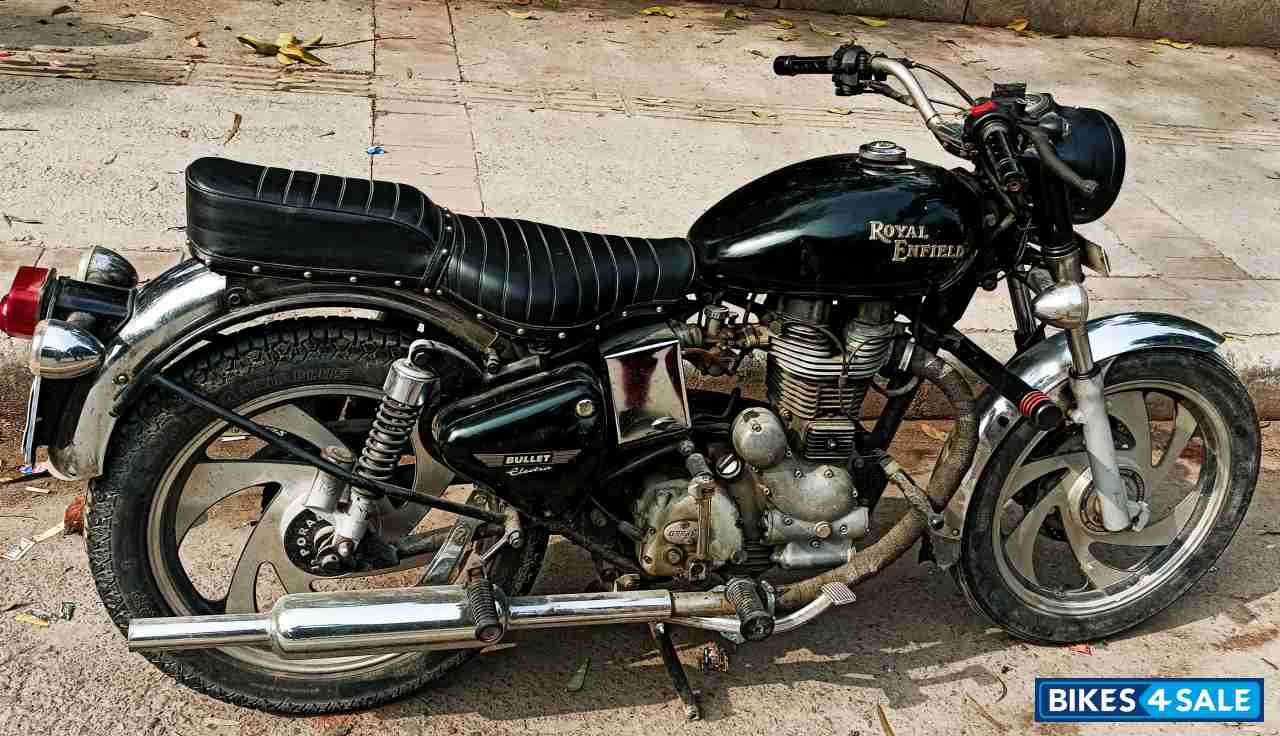 Used 2010 model Royal Enfield Bullet Electra for sale in New Delhi. ID ...