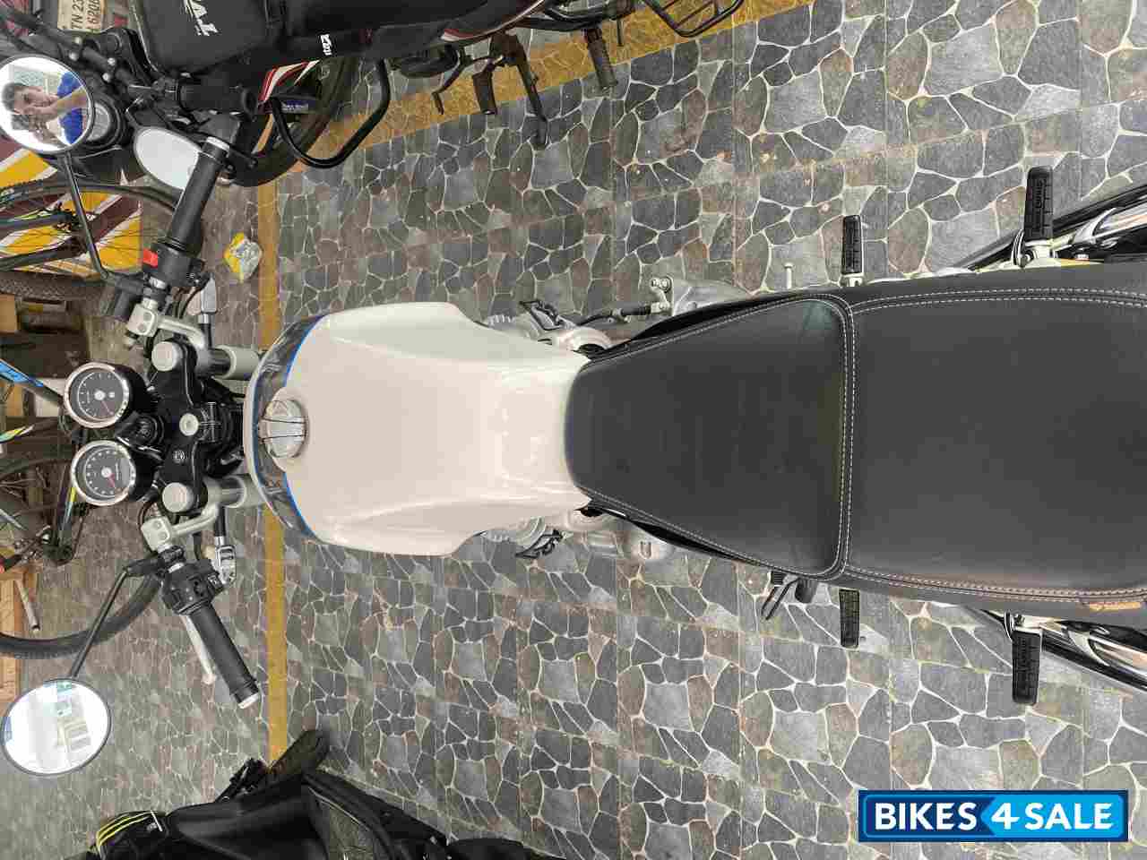 Ice Queen Royal Enfield Continental GT 650 Twin Picture 4. Bike ID ...