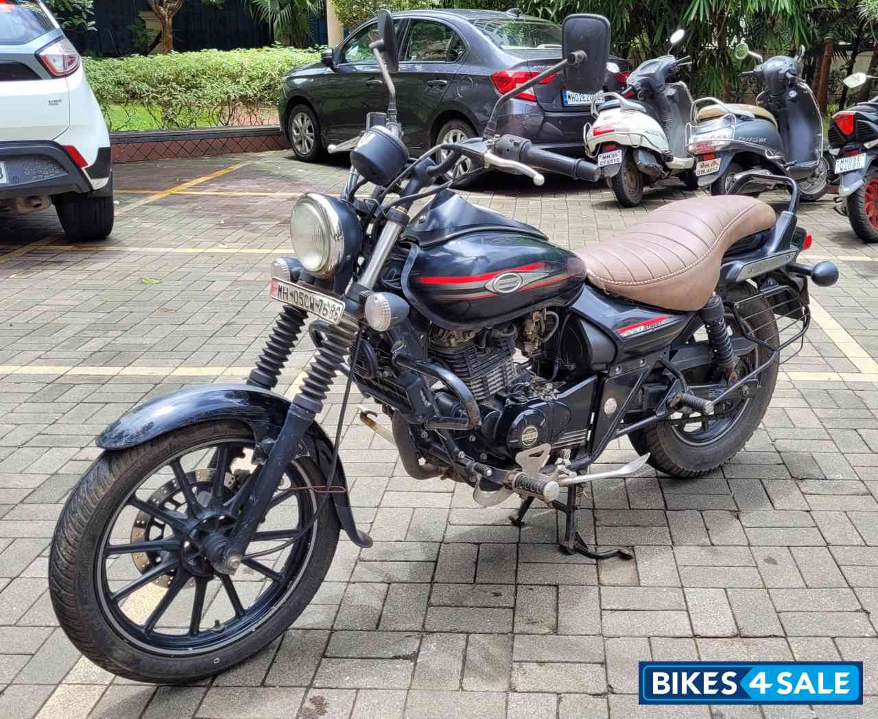 Black Bajaj Avenger Street 220 Picture 3. Bike ID 496497. Bike located ...