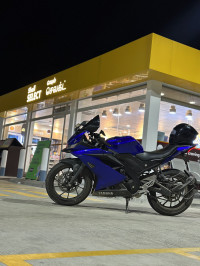 Used Yamaha YZF R15 in India with warranty. Loan and Ownership Transfer available - Bikes4Sale