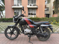 Bajaj V12 price, specs, mileage, colours, photos and reviews - Bikes4Sale