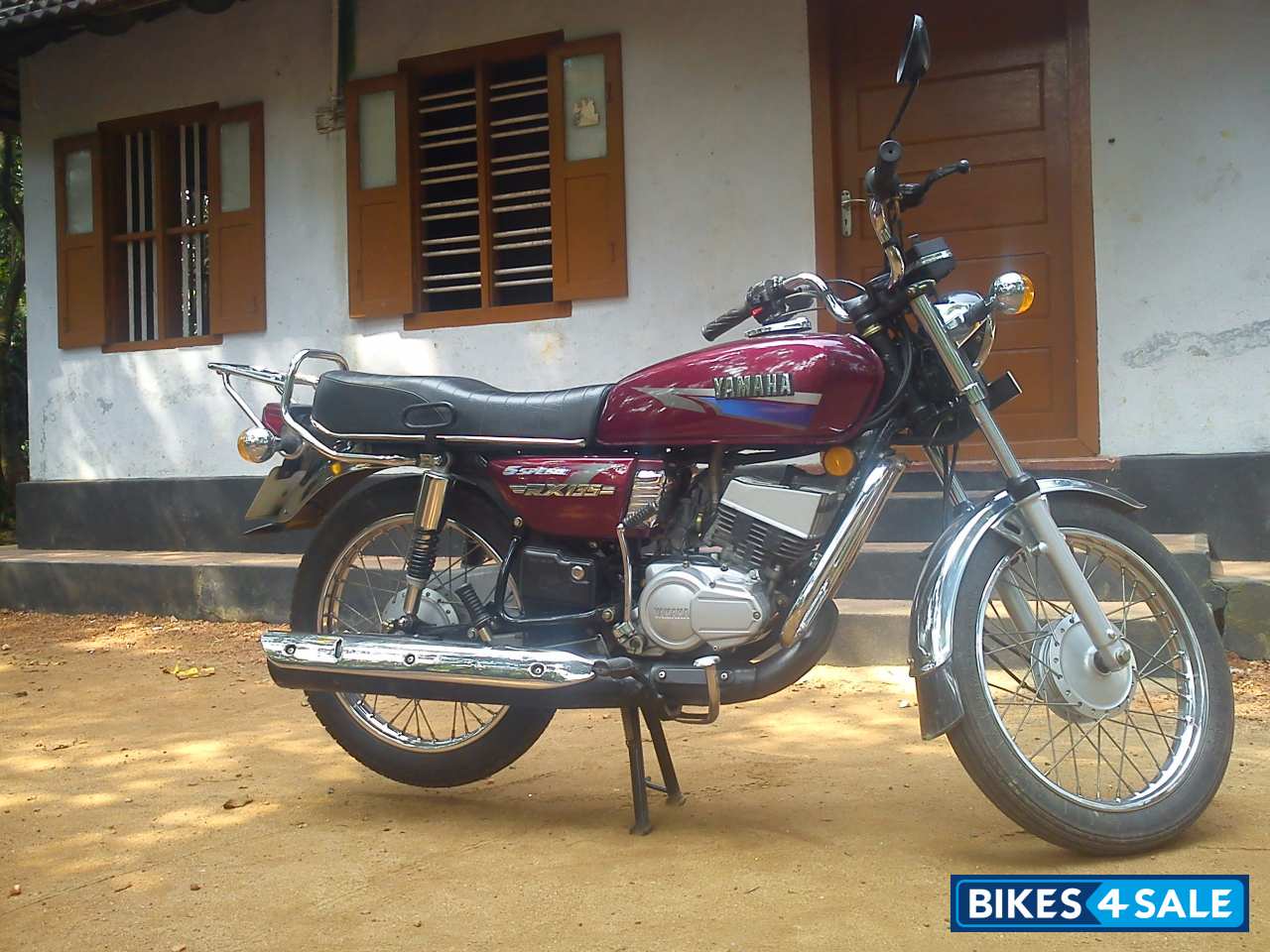 Used 2000 model Yamaha RX 135 for sale in Ernakulam. ID 103304. Meroon colour - Bikes4Sale