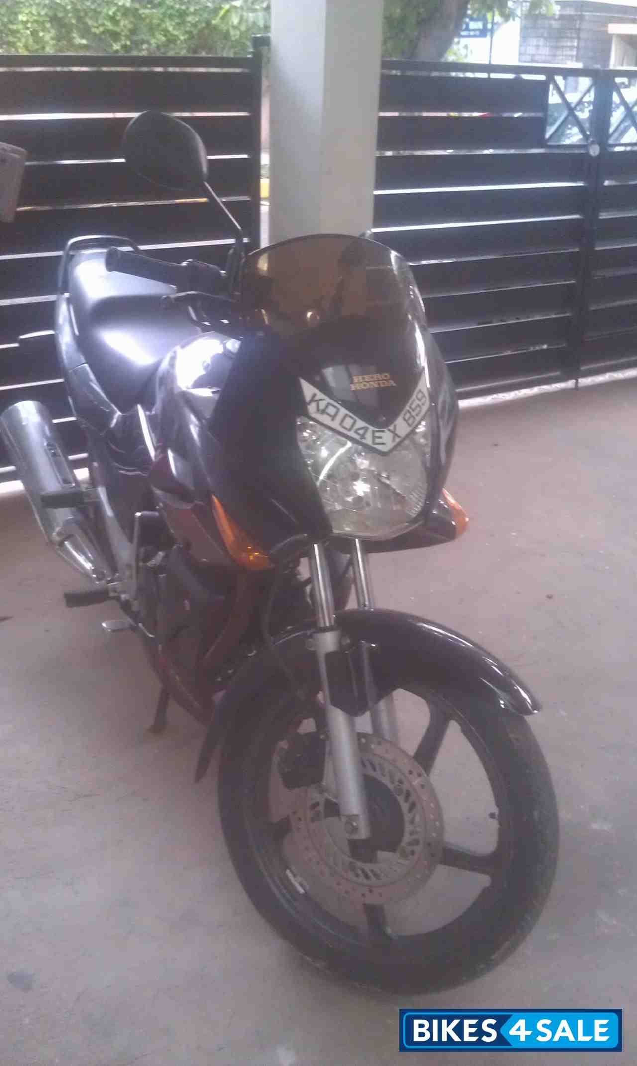 Used 2008 model Hero Karizma R for sale in Bangalore. ID 103614. Black ...