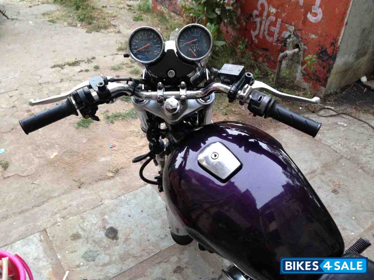 Used Royal Enfield Bullet Standard 350 for sale in Vadodara. ID 110965 ...