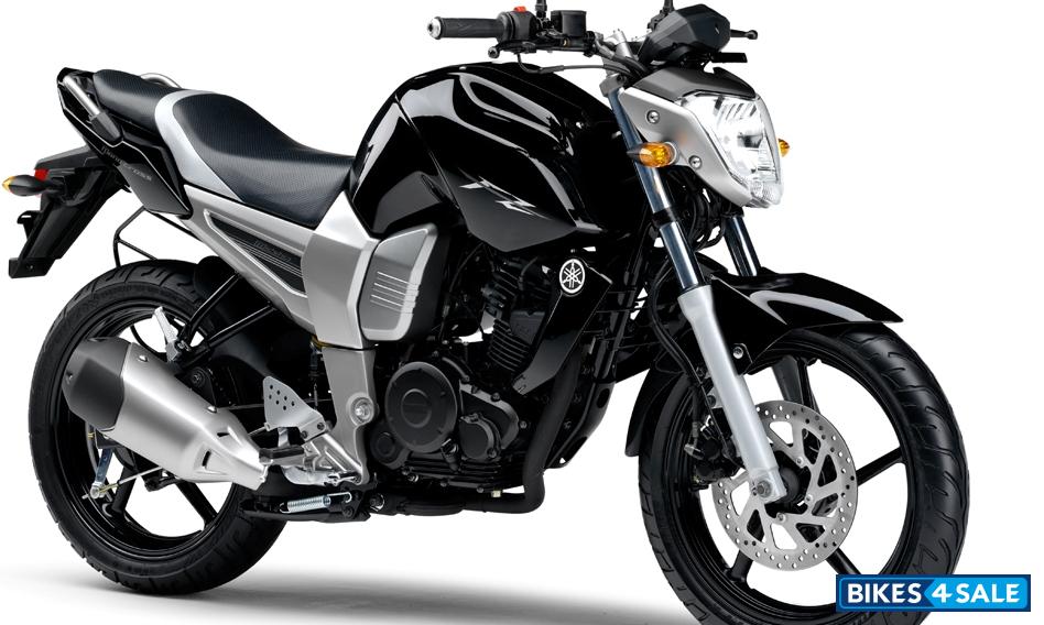 Used 2009 model Yamaha FZ for sale in Chandigarh. ID 11500. Black ...