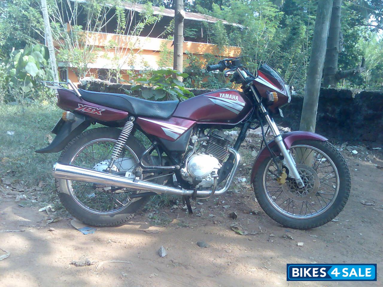 Used 1999 model Yamaha YBX for sale in Ernakulam. ID 15143. Red colour - Bikes4Sale