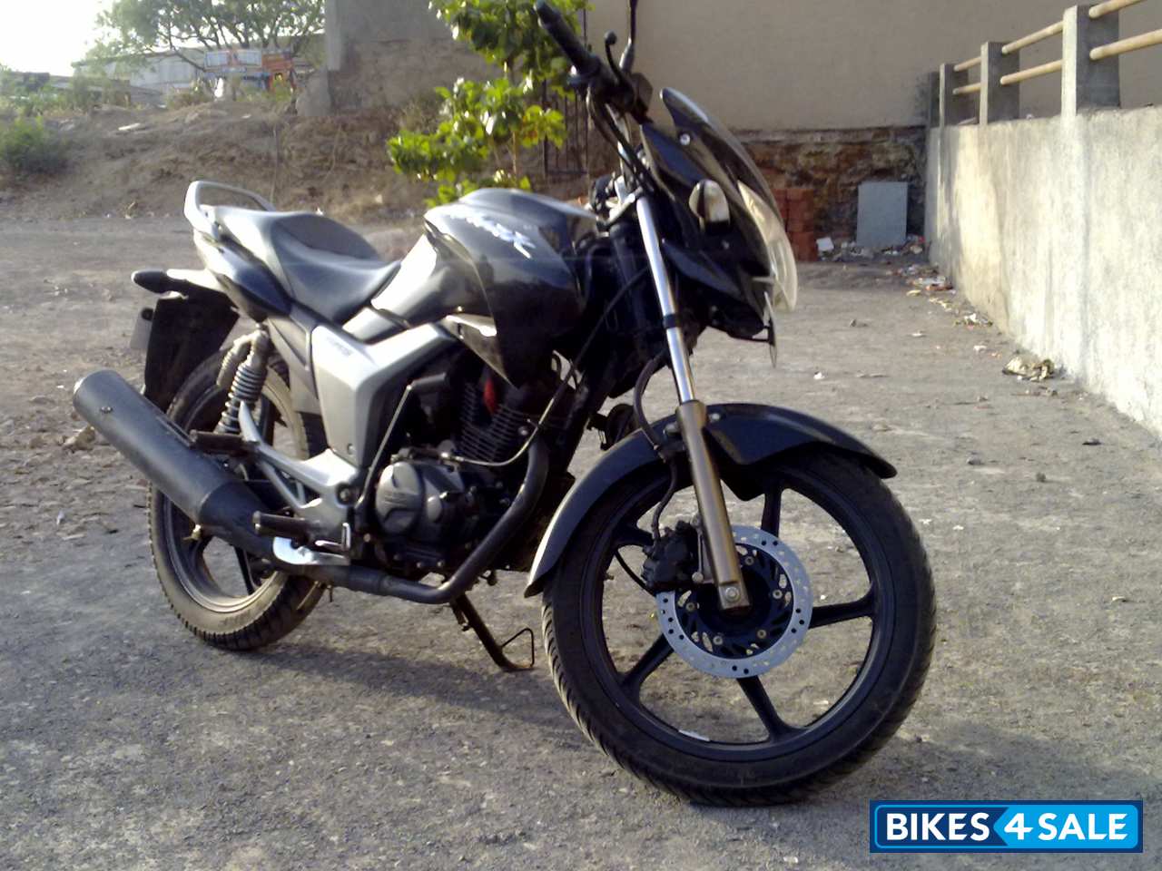 Used 2008 model Hero Hunk for sale in Pune. ID 17613. Metallic Black colour - Bikes4Sale