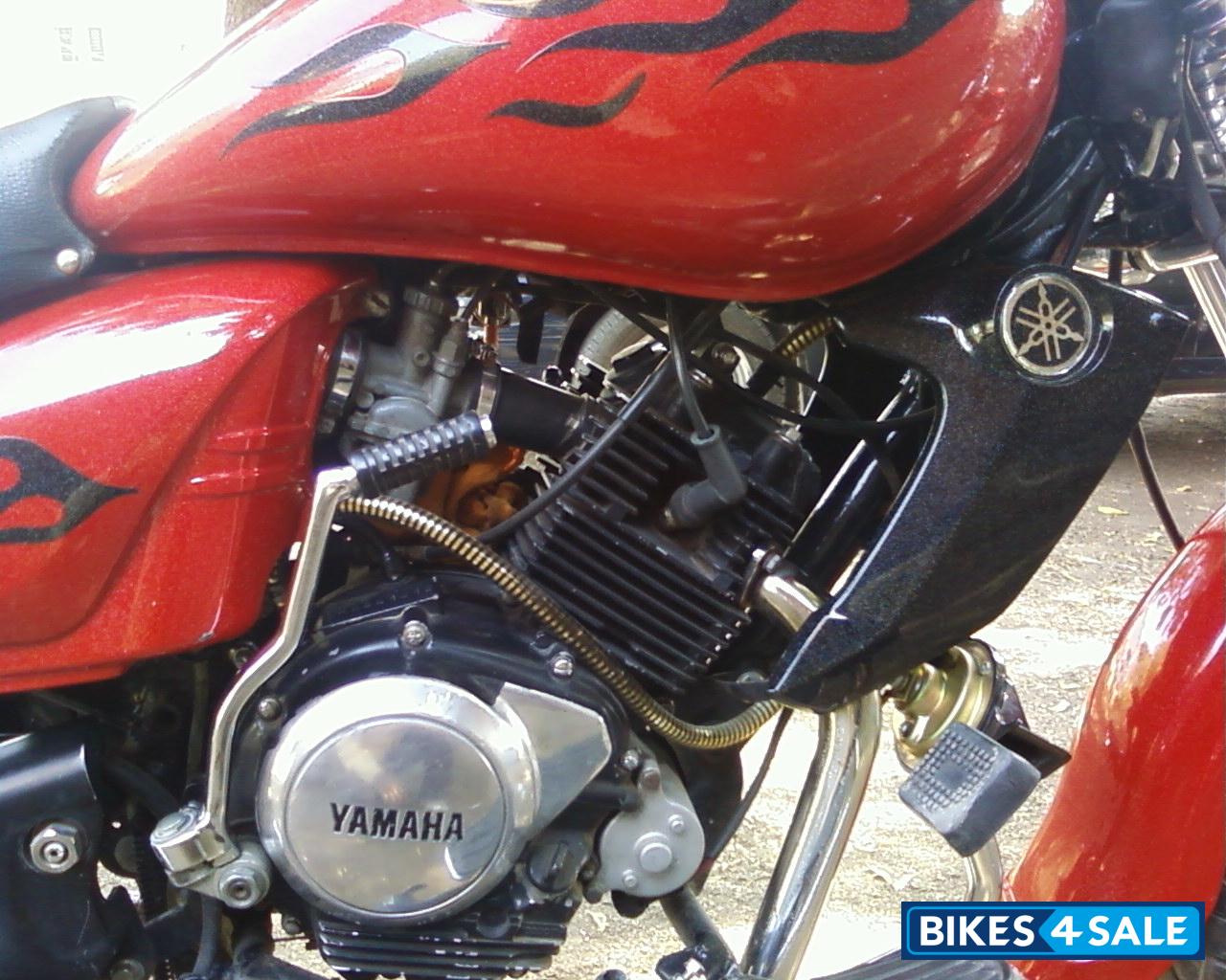 Used 1998 model Yamaha YBX for sale in Gujarat. ID 17817. Mahindra Red Metalic colour - Bikes4Sale