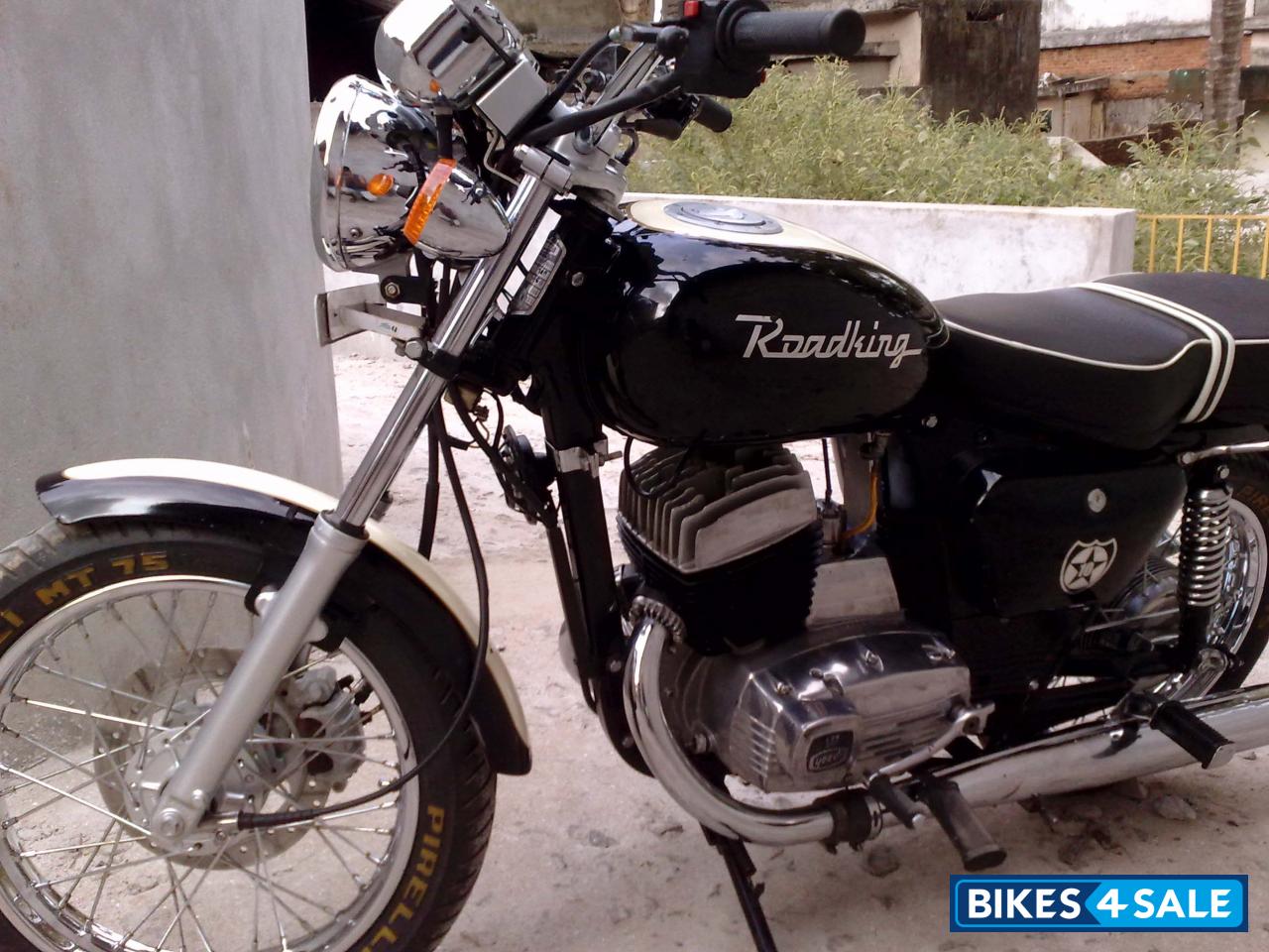 Used 1995 model Ideal Jawa Yezdi RoadKing for sale in Trivandrum. ID ...