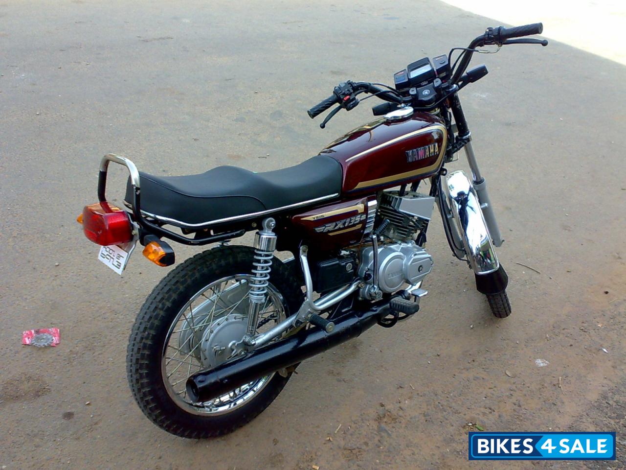 Used 2005 model Yamaha RX 135 for sale in Bangalore. ID 28274. Maron colour - Bikes4Sale