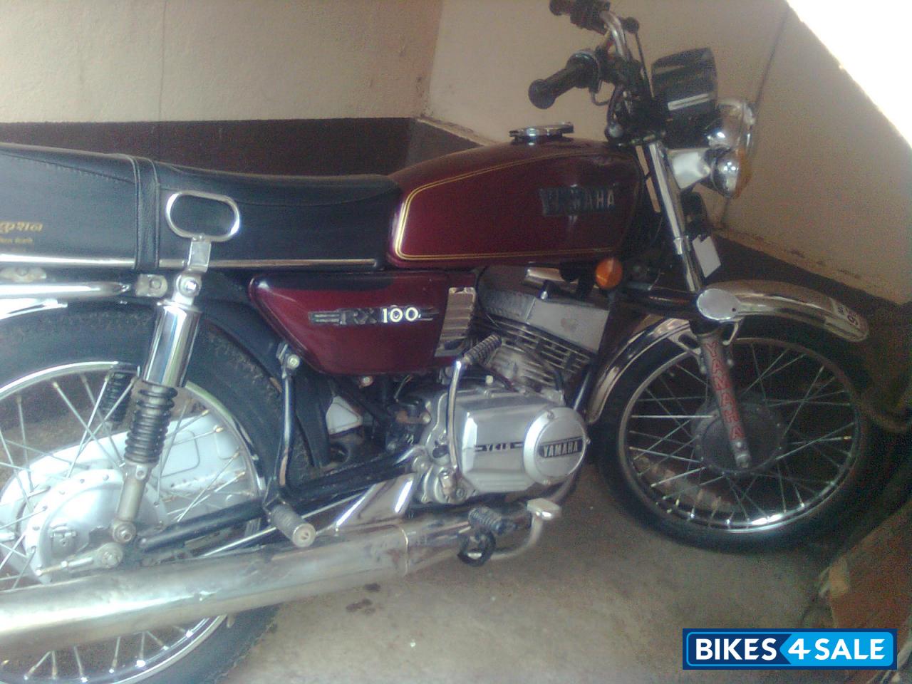 Used 1988 model Yamaha RX 100 for sale in Satara. ID 30793. Maroon Red ...